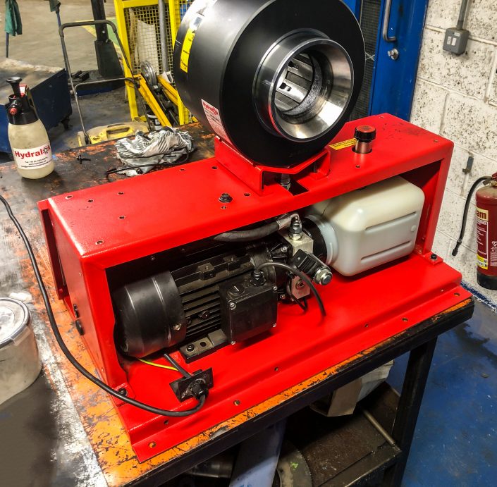 Hydralok H32 crimping machines - Interpump UK